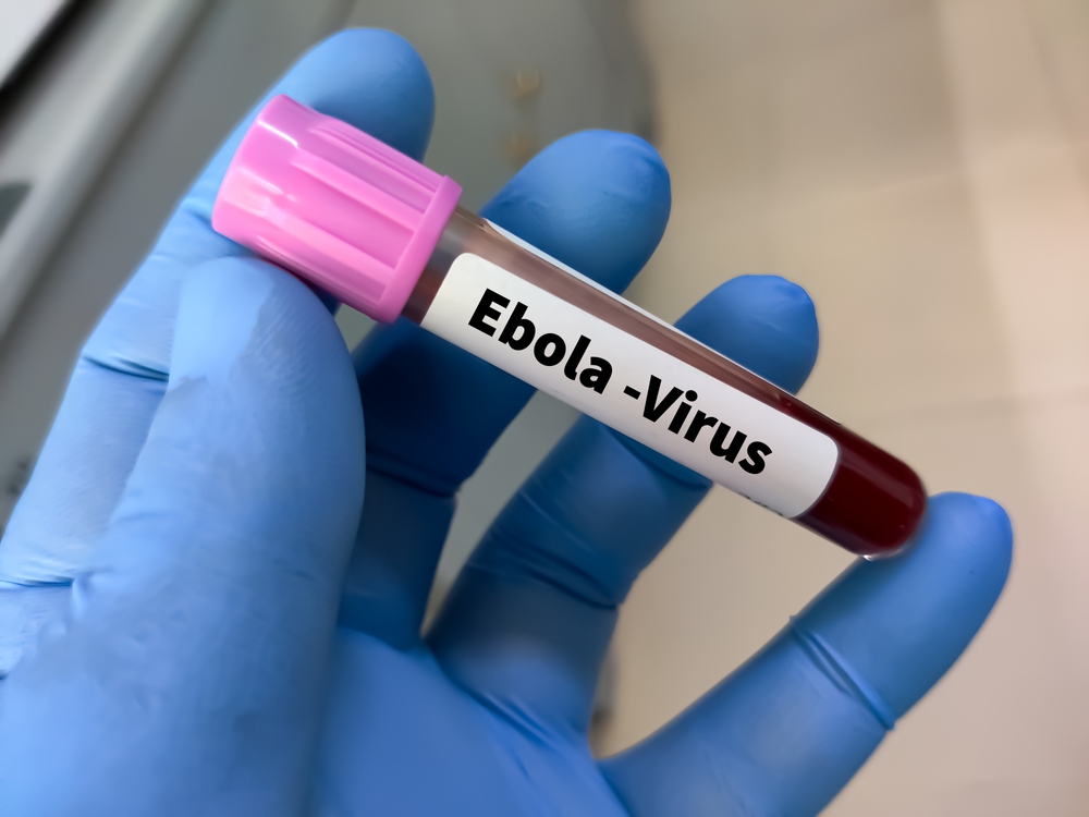 Ebola : plus de 900 cas suspects en RDC, l’OMS tire la sonnette d’alarme