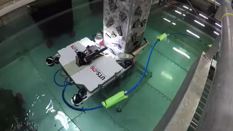 Scientists build first-of-its-kind robot to clean and inspect ...