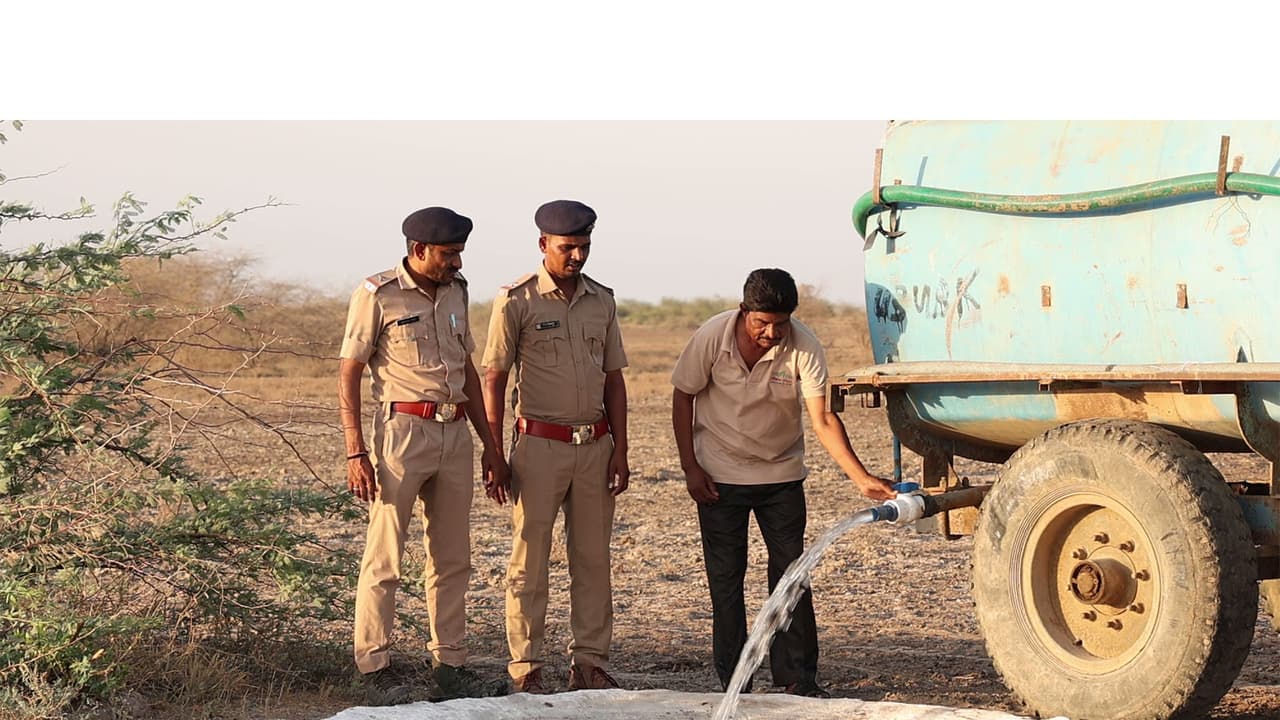 Gujarat's Jal-Parab campaign quenches thirst of Kutch wildlife