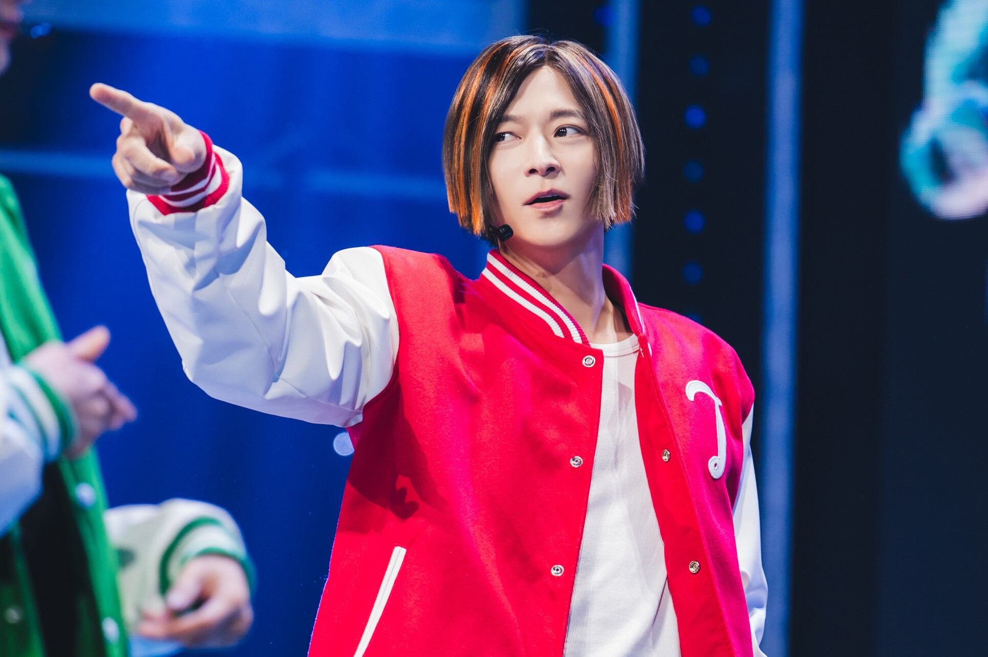 Gang Dong-won's retro trailer sparks AI speculation for Wild Sing