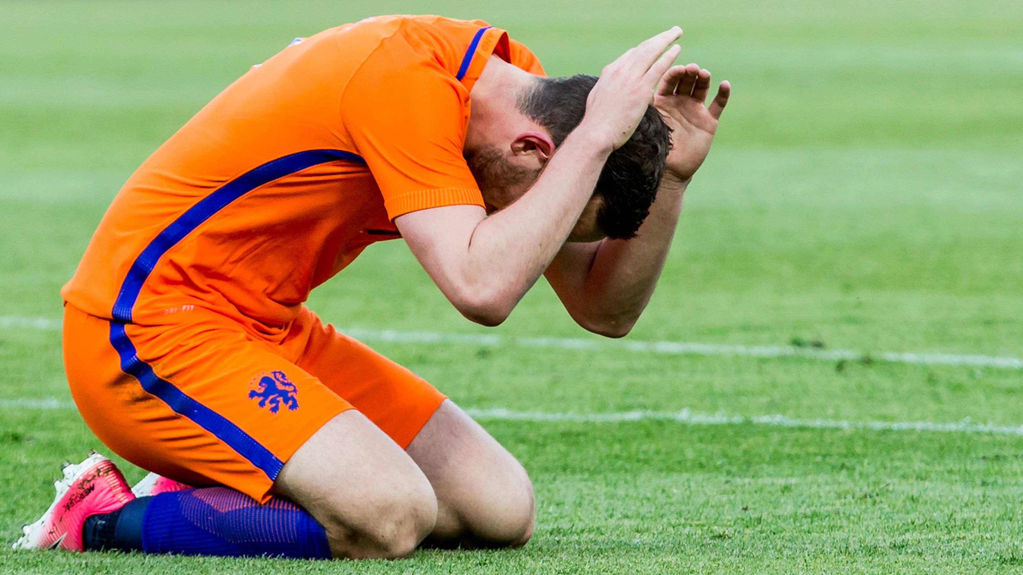 22-voudig international van Nederland is transfervrij: 'Alle opties open'