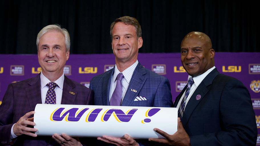 LSU priority target makes shocking change to summer recruitment schedule