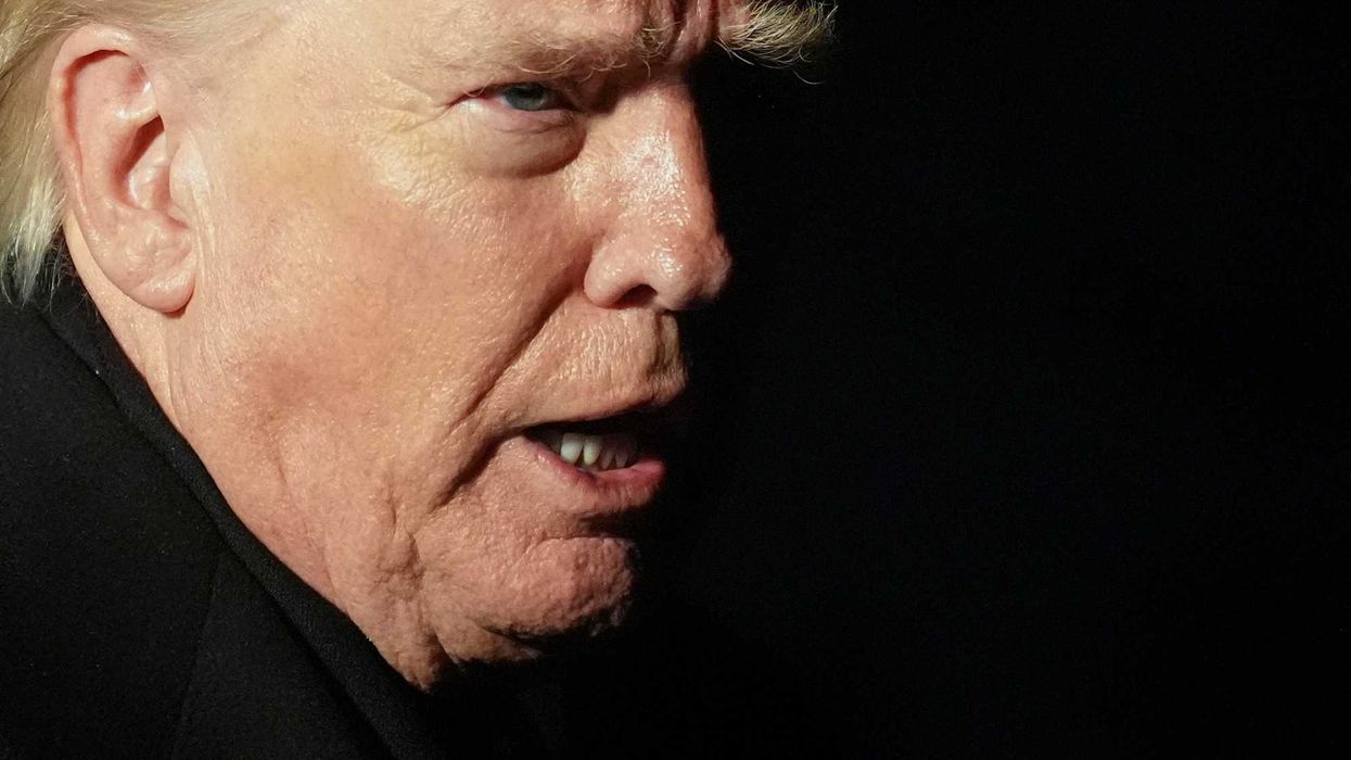 Trump attacks Democrats in Memorial Day post