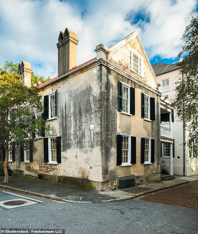 Report: Southern city collapses into housing hell
