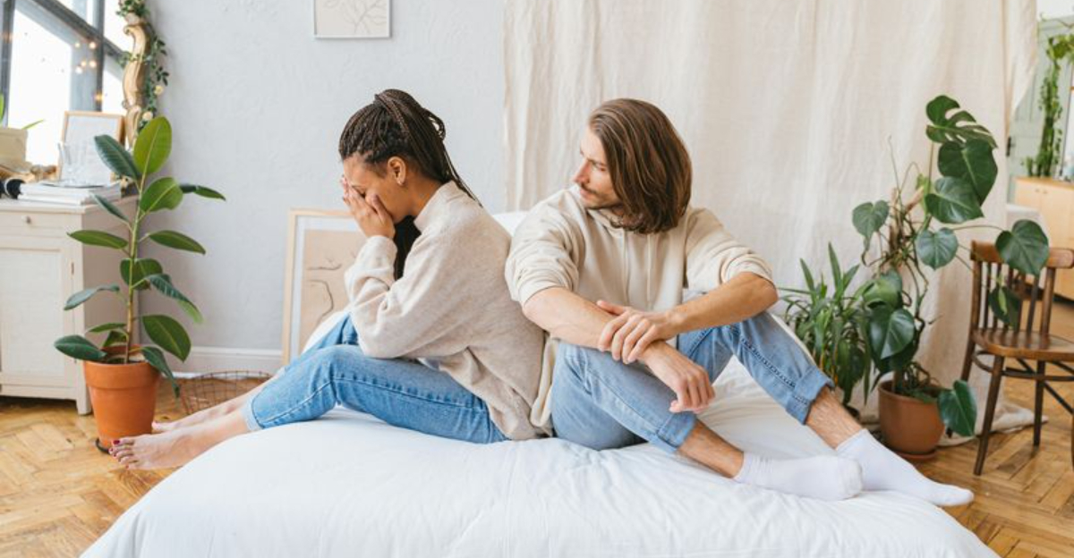 These 10 relationship mistakes ruin love for many women