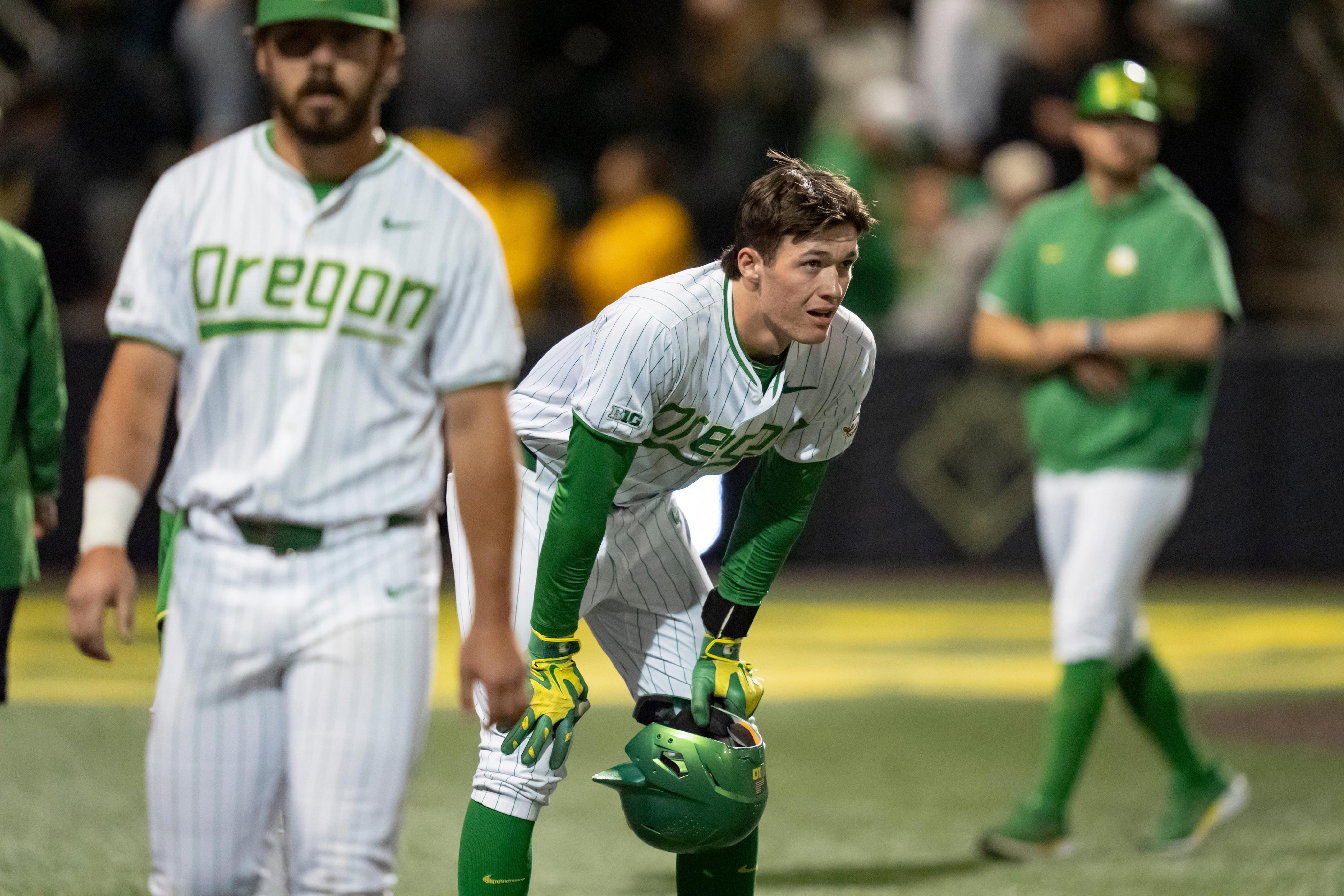 Oregon baseball looks to reverse its dicey history in the regionals