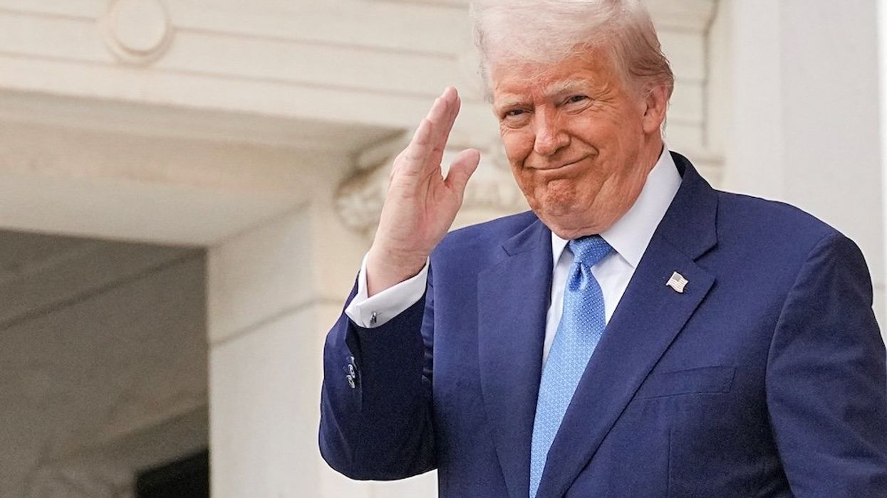 Trump torn apart over Memorial Day post attacking enemies and ignoring ...