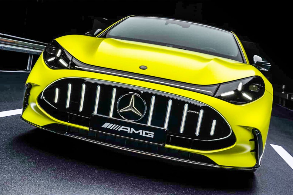 1,153 HP, 2 sec 0-60, 106-kWh battery, 600-kW charging: Mercedes-AMG GT ...