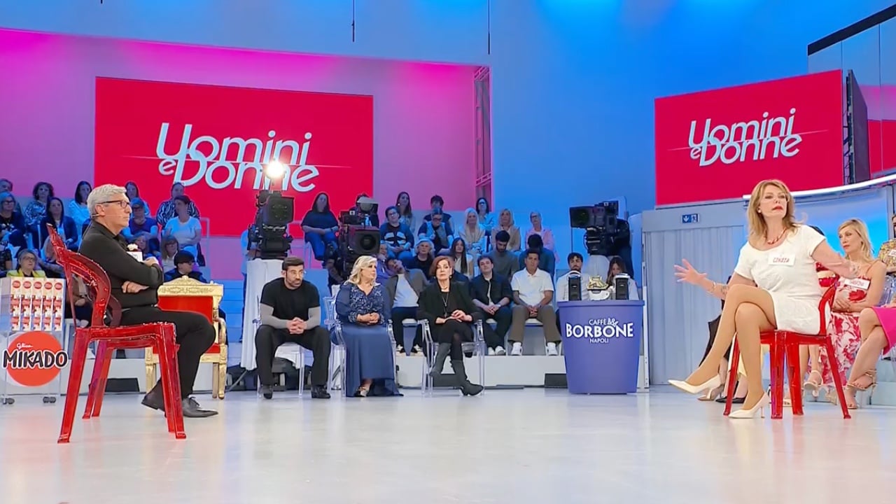 Uomini e donne, anticipazioni nuova edizione: Maria De Filippi cambia ...
