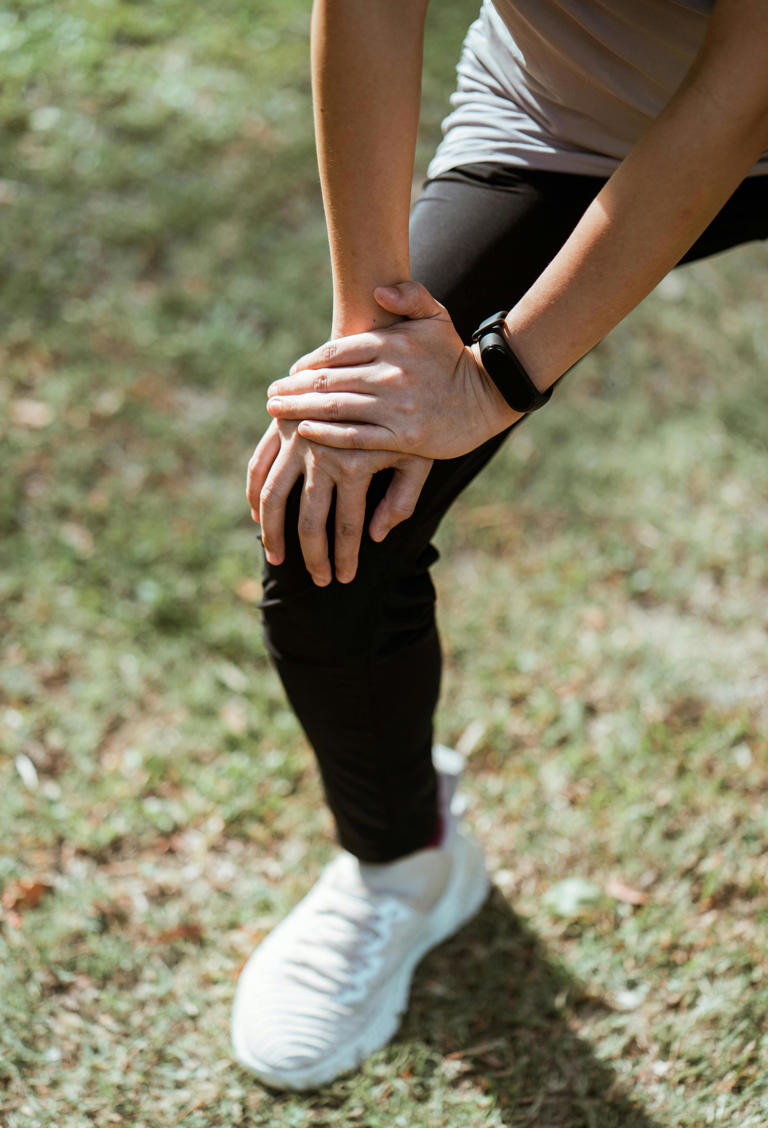 Orthopedic surgeon reveals the biggest workout mistakes people in their ...