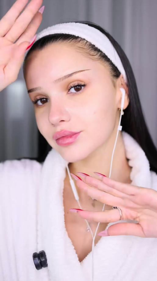 Simple frozen cucumber hack for fresh healthy skin