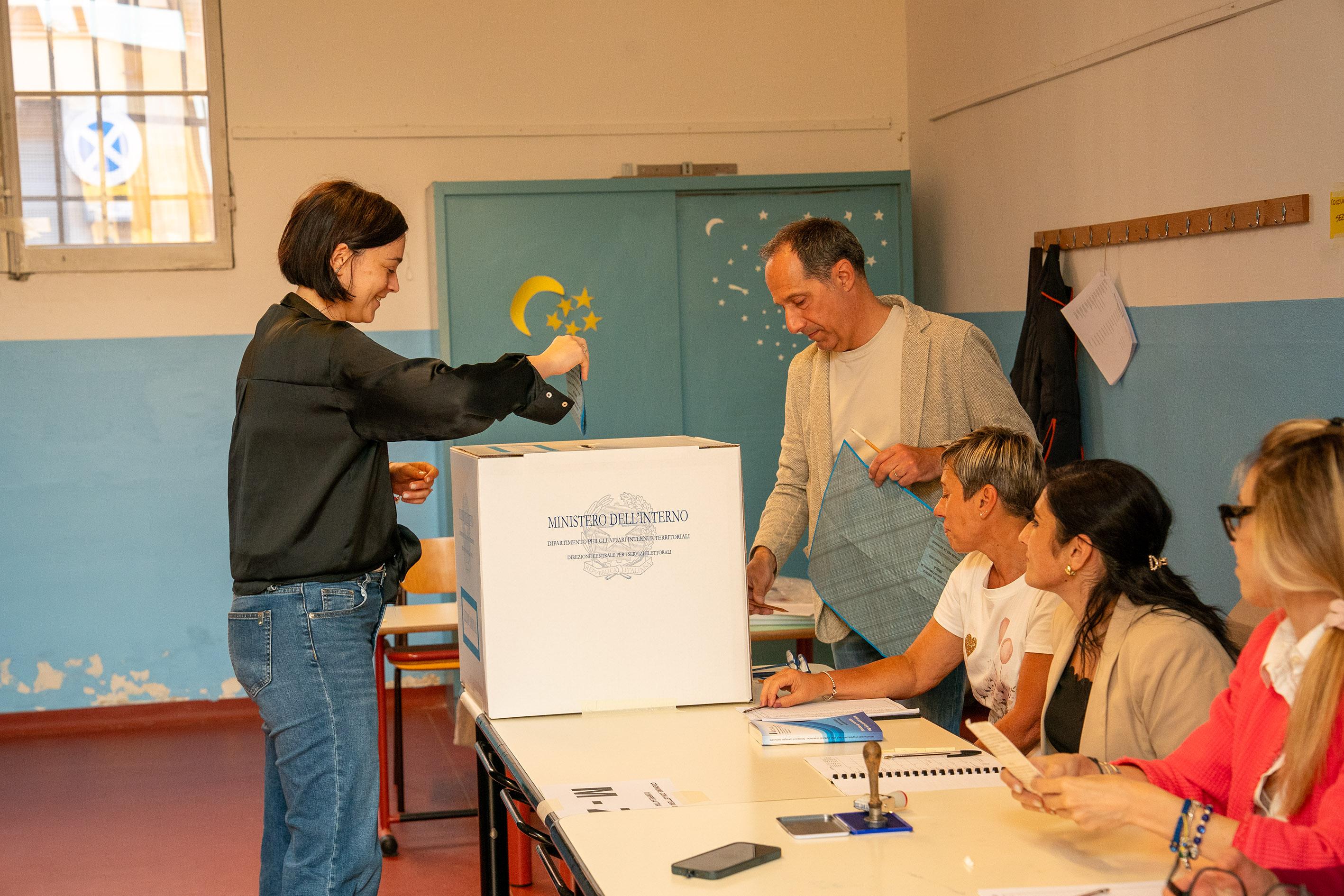 Risultati in diretta delle elezioni in Emilia-Romagna, dati dalle 15 ...