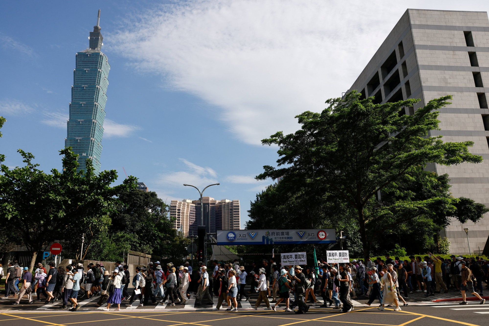 Taipei ‘optimistic’ about arms deal even after US Navy chief says it’s ...