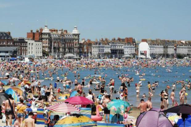 NHS issues heat warning as residents urged to stay cool and hydrated