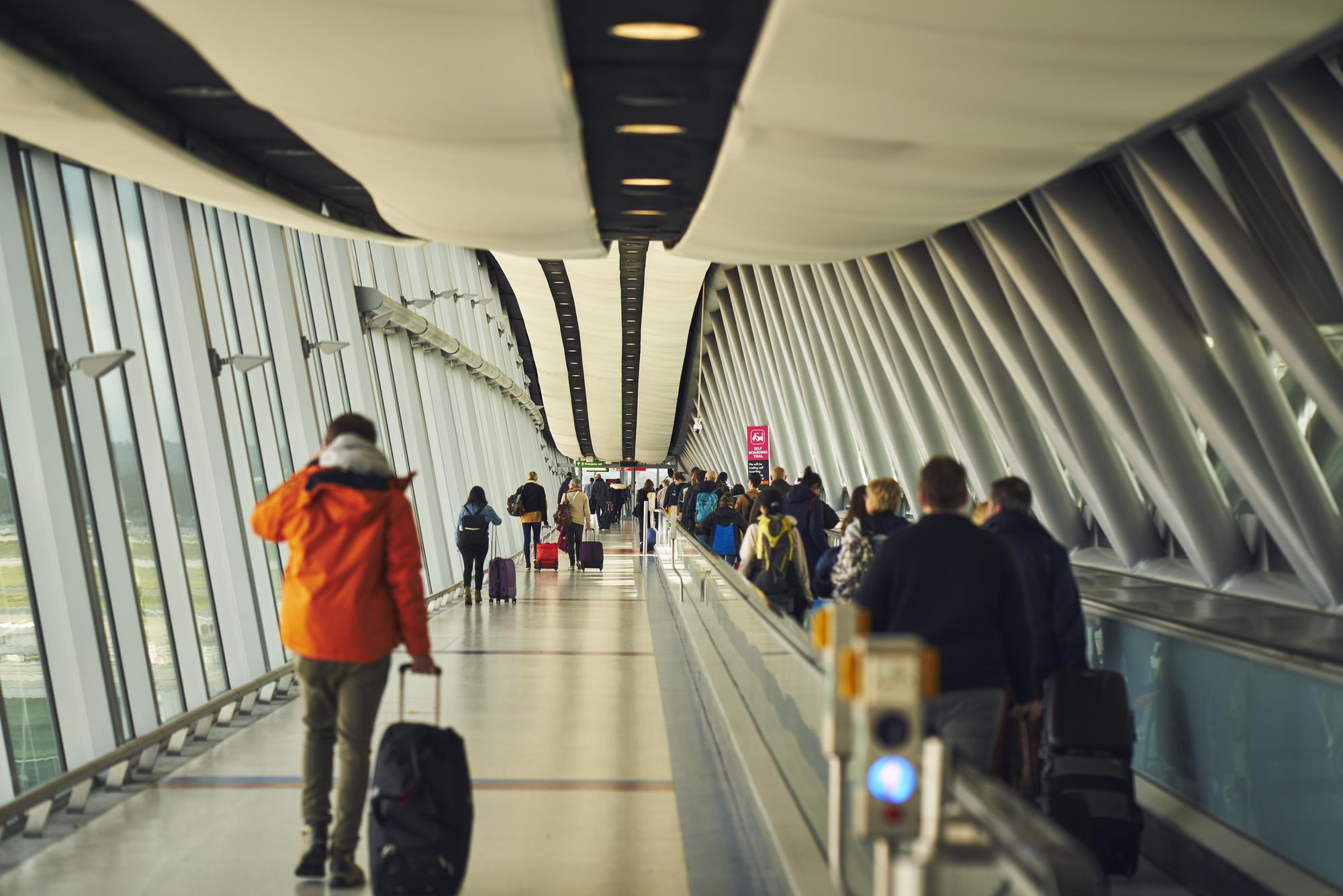 London Gatwick: These are the latest flight delays and cancellations ...