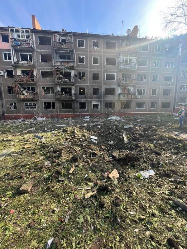 Russian large-scale aerial bomb attack on Kramatorsk injures several ...