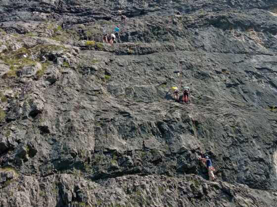 Cai Calolzio. Splendide arrampicate alla Bastionata del Resegone per la ...