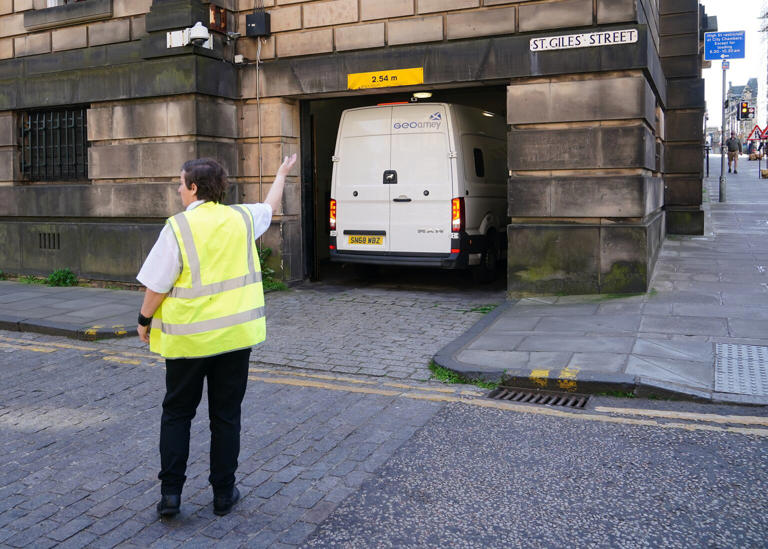 Ex-SNP chief executive Peter Murrell admits embezzling £400,000 in ...