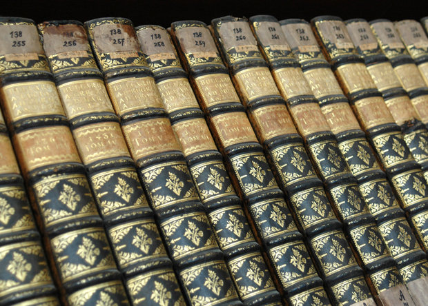 La carrera por entrenar IA amenaza con destruir miles de libros antiguos