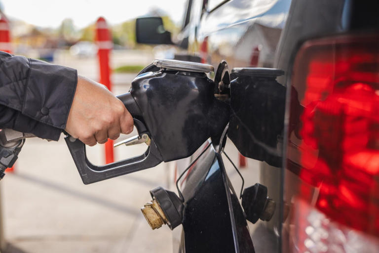 California drivers sue gas stations over alleged AI-driven fuel price ...