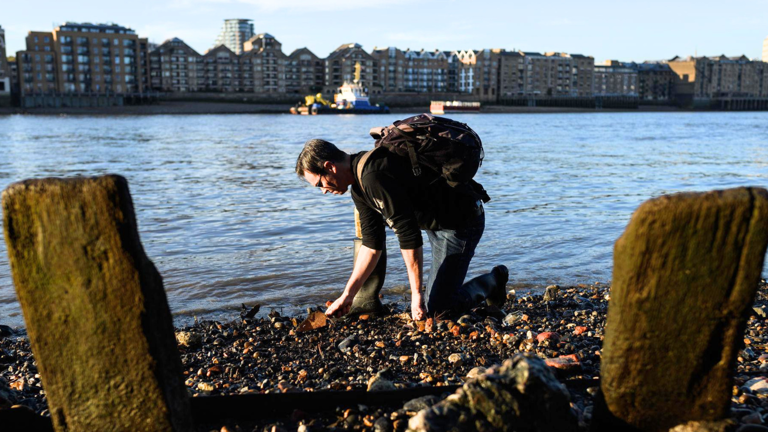 Meet mudlarks: The treasure hunters uncovering centuries-old secrets ...