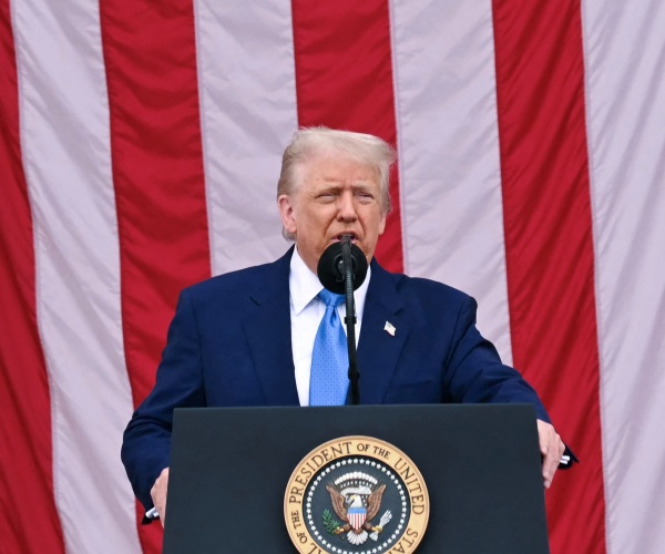 Trump extends Memorial Day wishes, even to Democrats