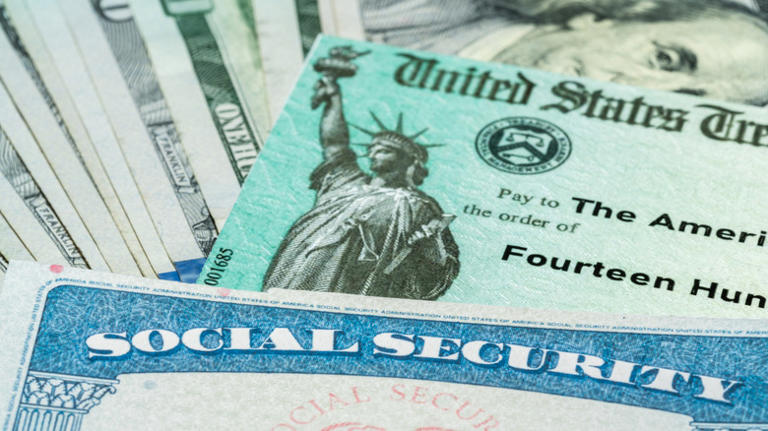 How much Social Security will you get if you make $25,000 a year?