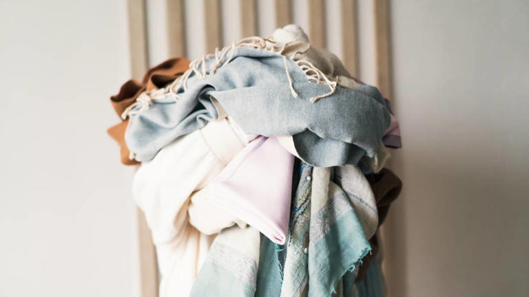 Woman finds the perfect vintage item on Facebook Marketplace for ...