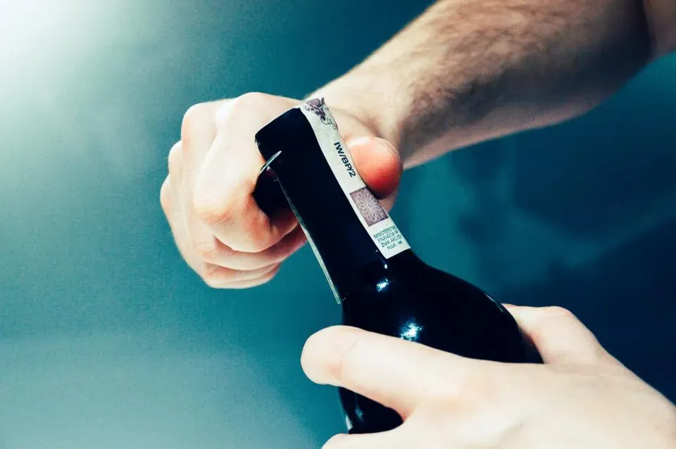 The corkage clue: 11 things wine collectors know that make amateurs ...