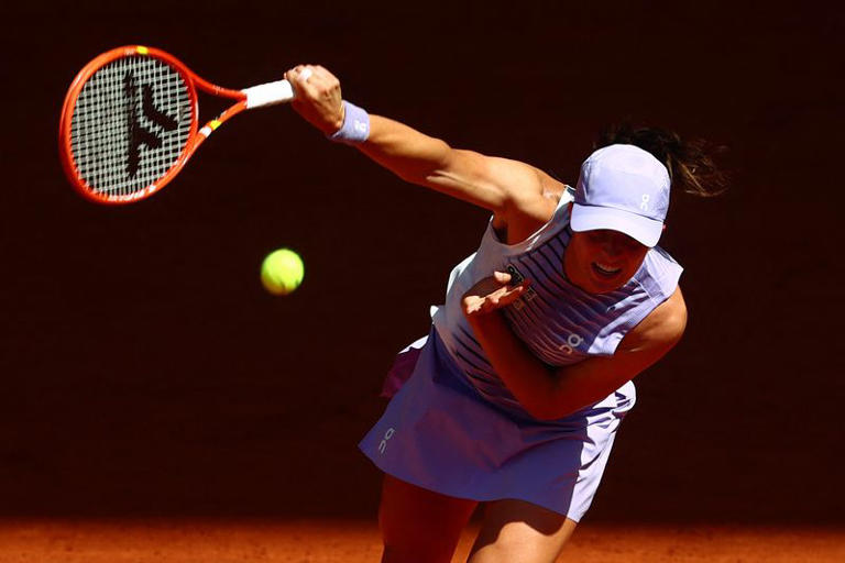 Tennis/Roland-Garros - Swiatek et Rybakina facilement qualifiées au 2e ...