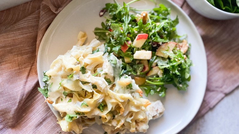 Easy chicken Florentine casserole recipe