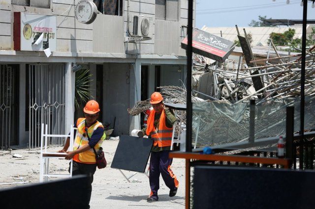 Angeles LGU to shift to retrieval ops after no signs of life detected ...