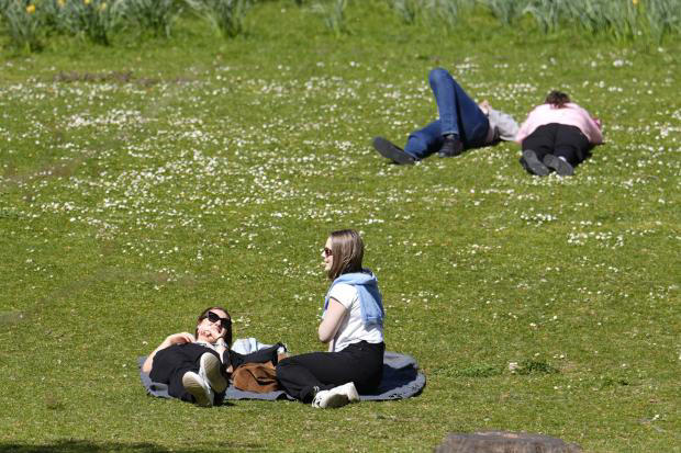 Event cancelled over hot weather sparks 'too soft' debate in town