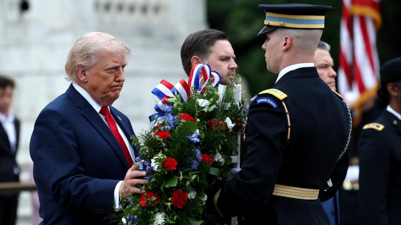 Watch: Trump lays wreath at Arlington National Cemetery on Memorial Day ...