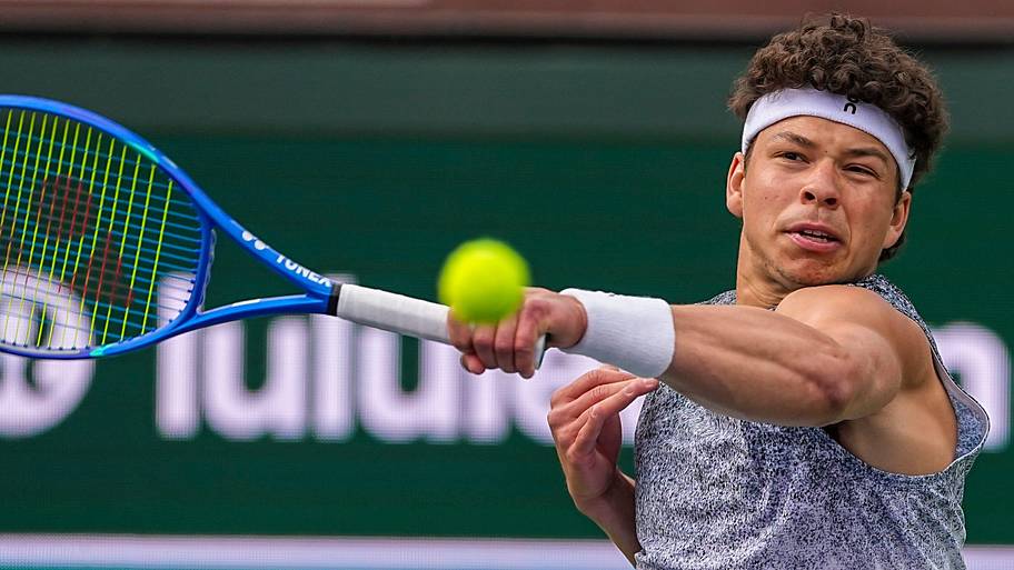 Ben Shelton showers girlfriend Trinity Rodman with love before French Open