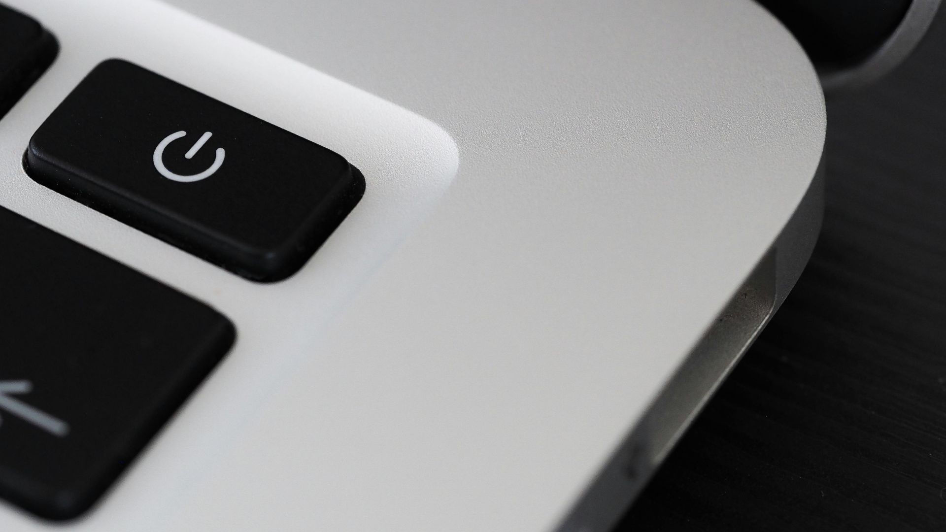 20 old-school computer habits that are weirdly still useful