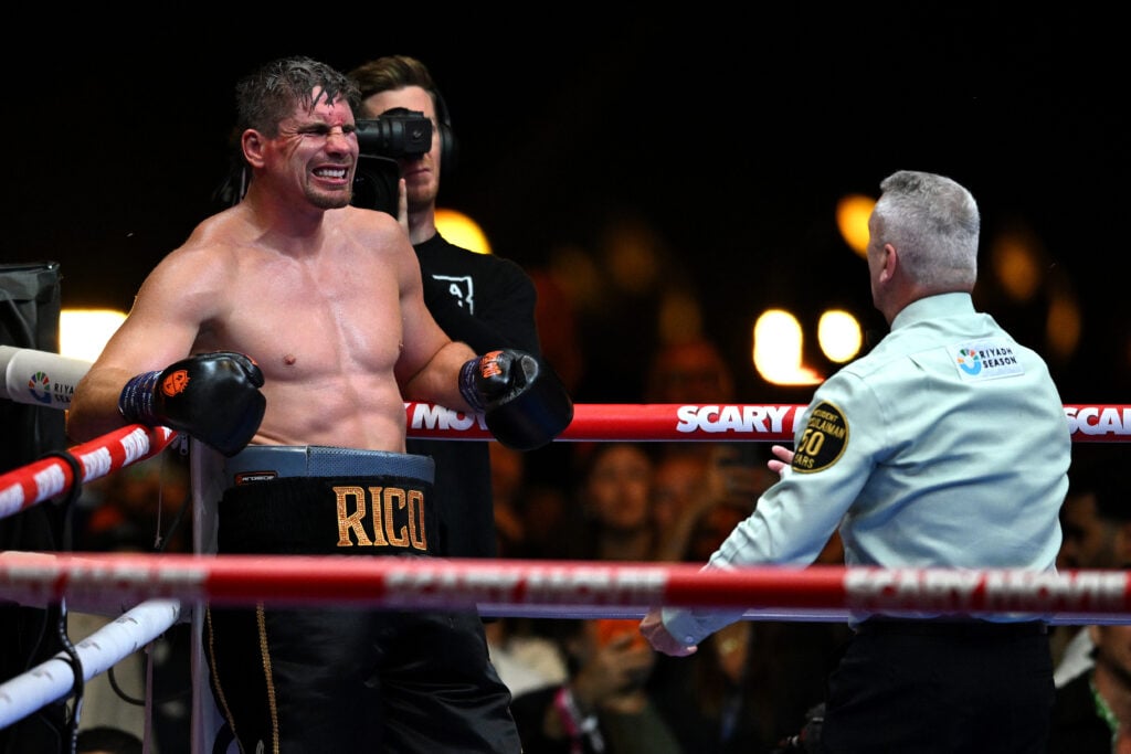 How Usyk vs Verhoeven referee justified controversial stoppage to Peter ...
