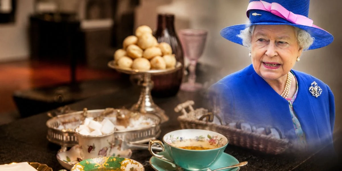 The tea-time snack Queen Elizabeth reportedly ate for decades