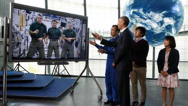 Trump shares meme depicting Obama and former officials in prison jumpsuits