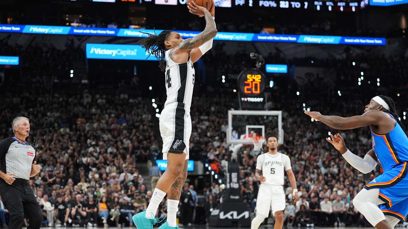 Spurs’ Devin Vassell dunks all over experience narrative with savage ...