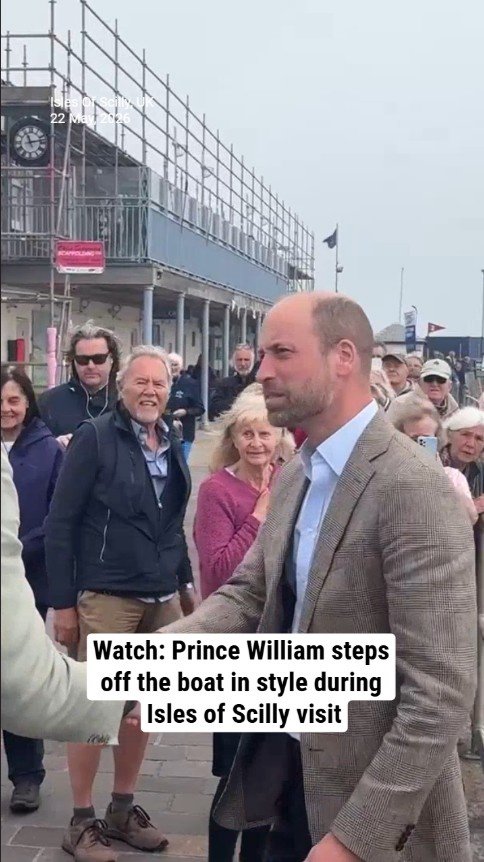 Watch: Prince William steps off the boat in style during Isles of ...