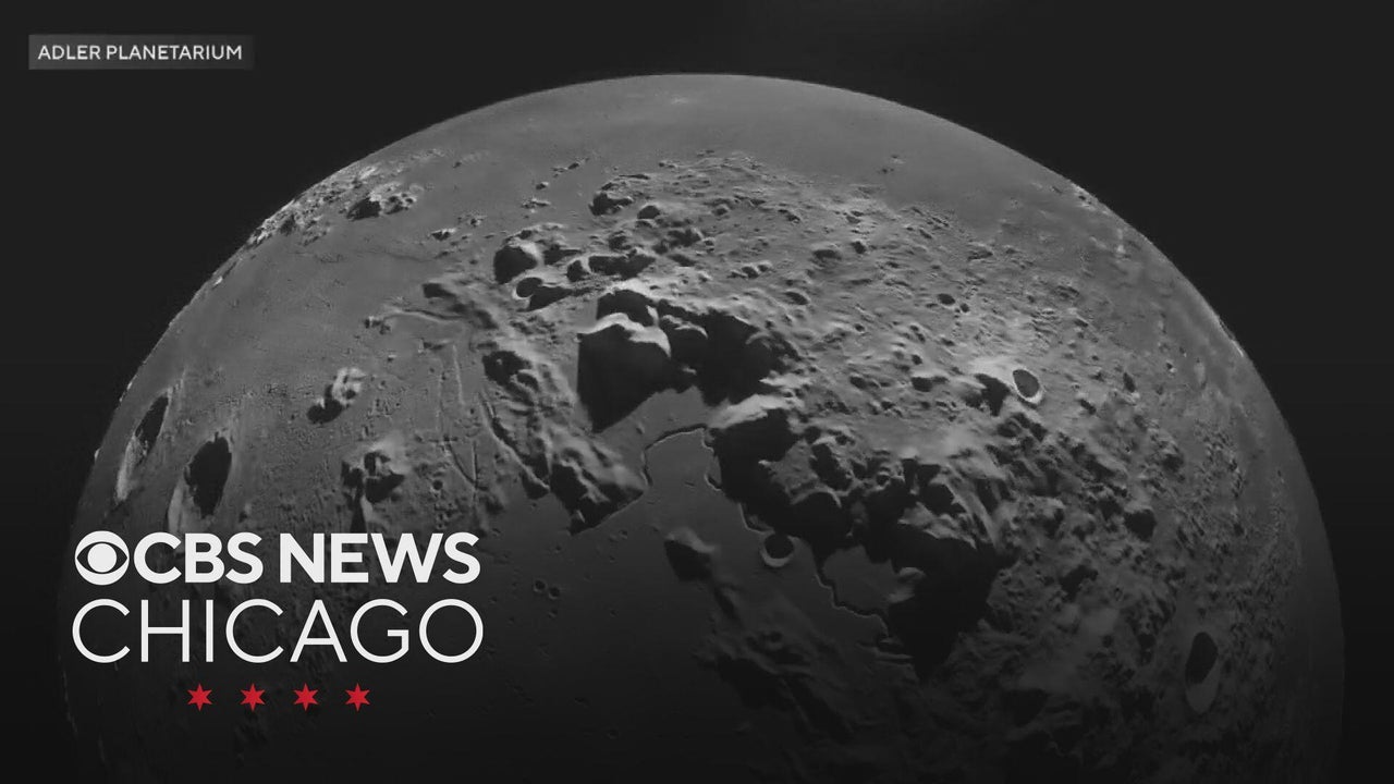 New dome show 'Worlds Beyond Earth' opens at Adler Planetarium