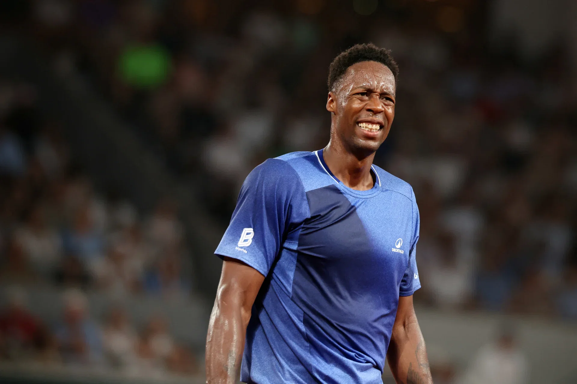 Monfils falls to Gaston in five sets in emotional Roland Garros farewell