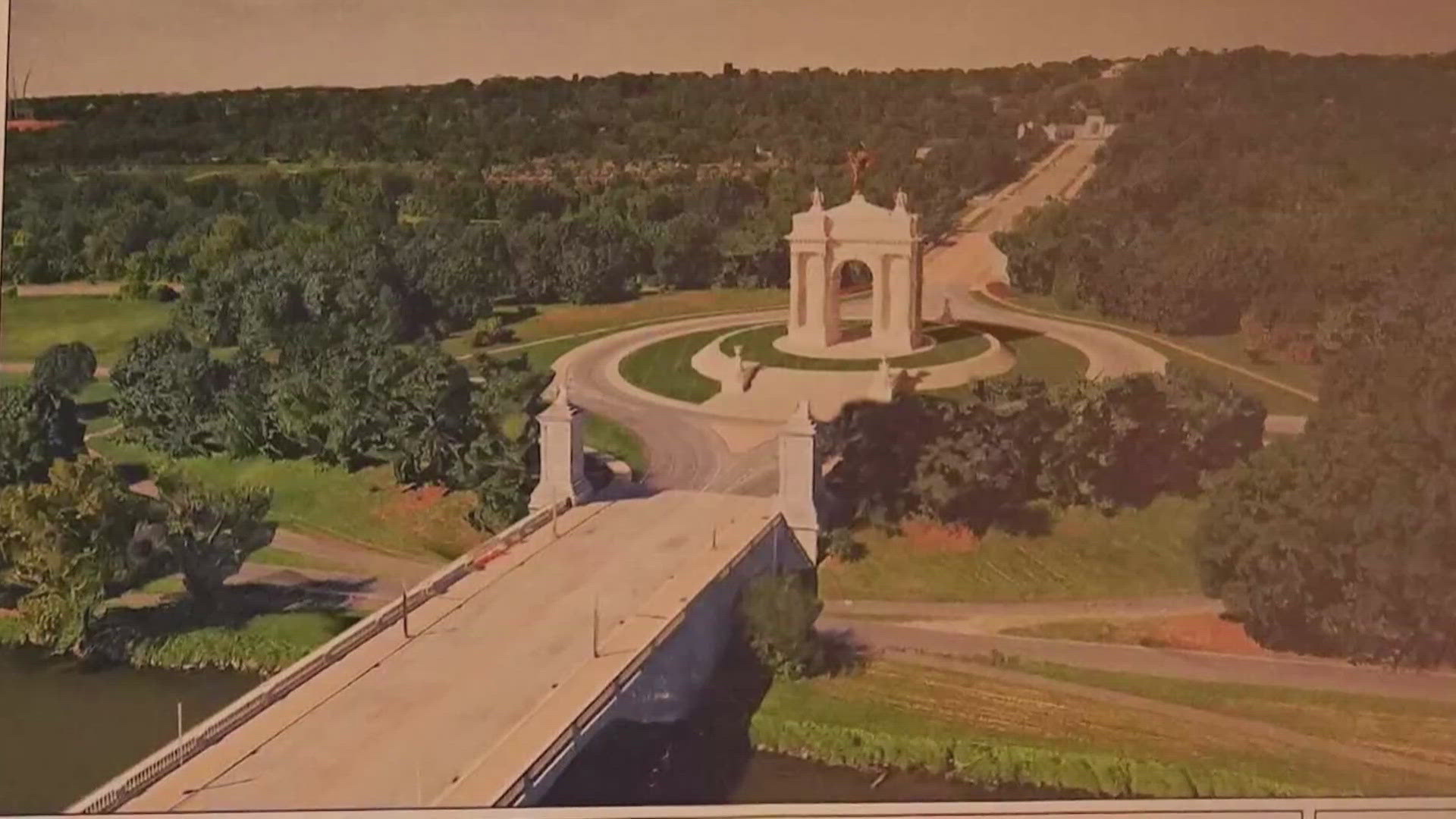 Veterans sue over proposed Trump arch near Arlington National Cemetery