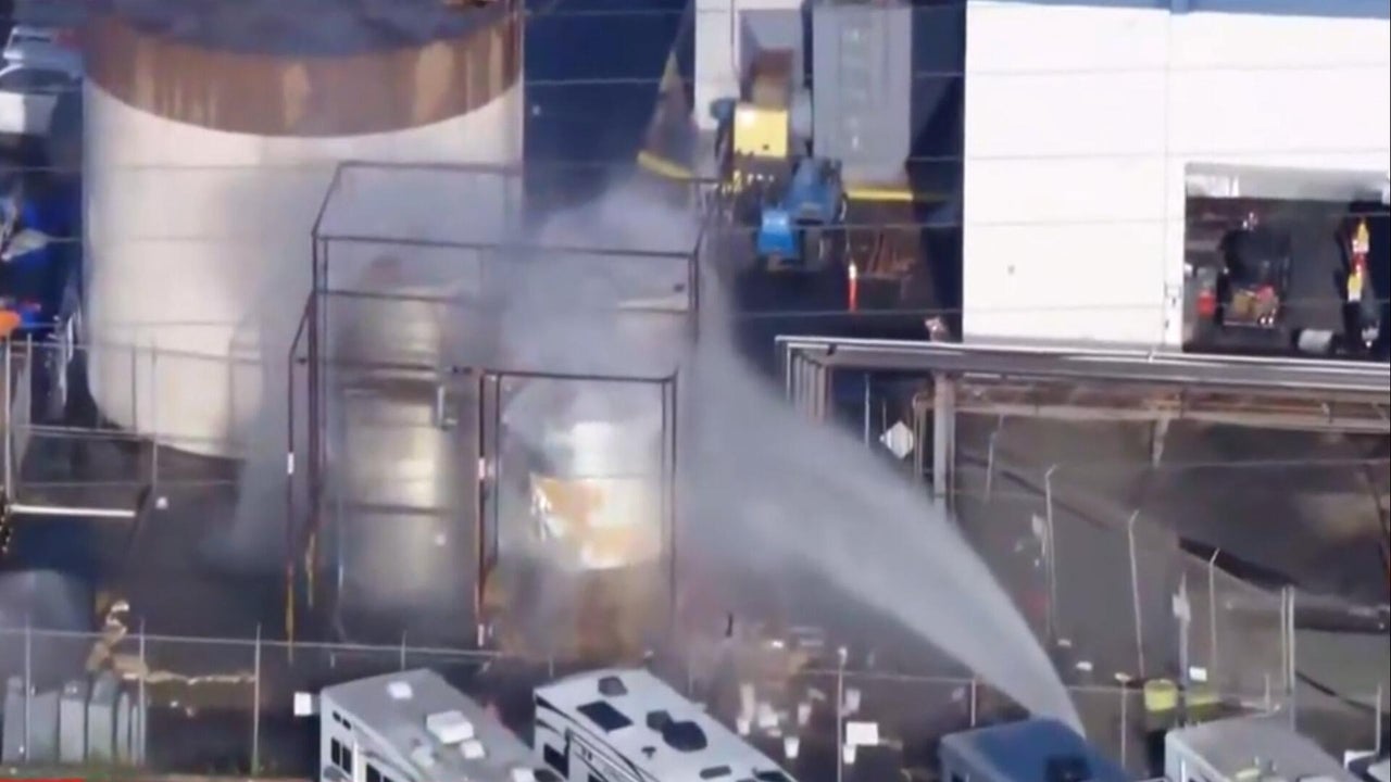 Massive explosion threat from California chemical leak "eliminated" for ...