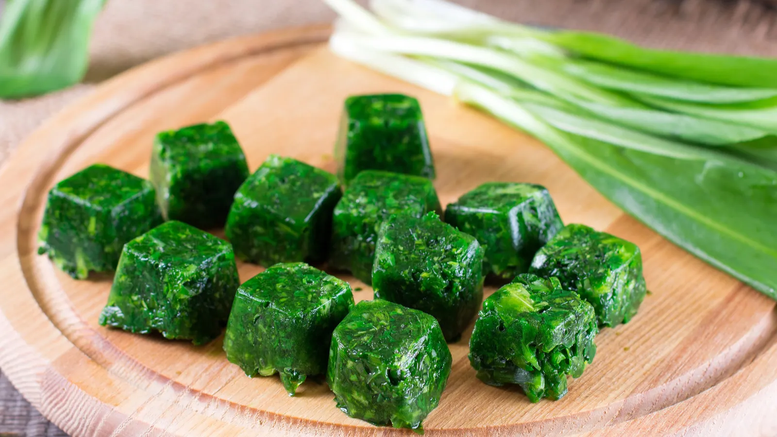 12 reasons frozen spinach is becoming a quiet favorite for easier ...