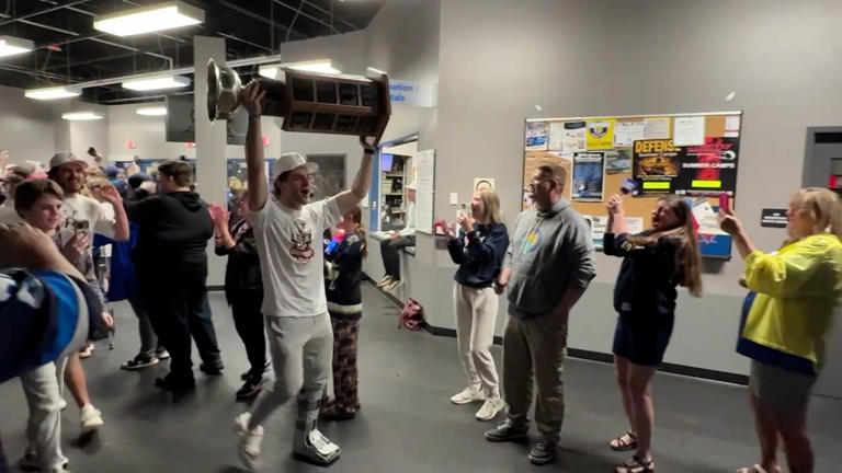 Fans welcome Stampede back home after winning Clark Cup