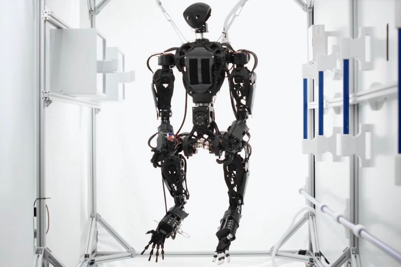 Primate-inspired space robot to do astronauts’ dirty work on future ...