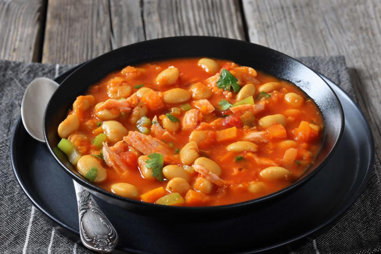 Jantar saudável: 4 sopas proteicas para incluir no cardápio