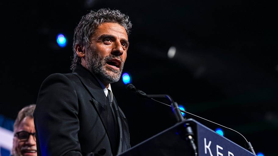 Moon Knight actor Oscar Isaac explains what makes a Midnight Sons ...